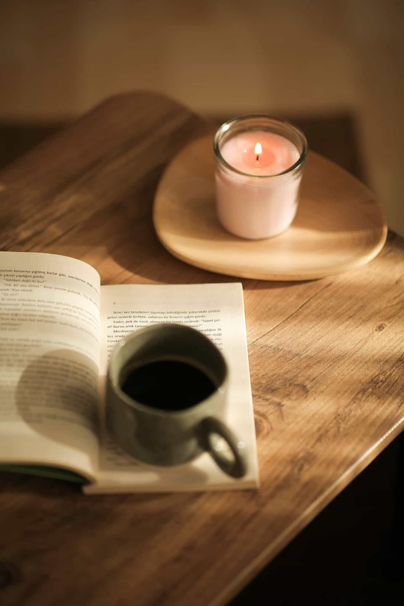 8 Actionable Ways to Reduce Night Anxiety - The Everyday Flourish